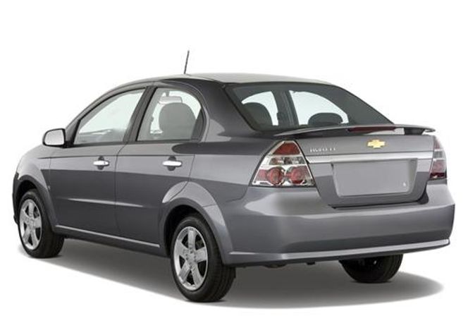 Chevrolet Aveo Price, Images, Mileage, Reviews, Specs