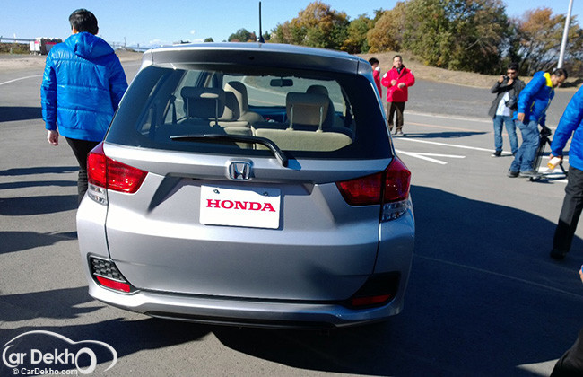 Honda Mobilio Preview | Features | CarDekho.com