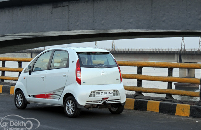 Nano Car in Mega City | Features | CarDekho.com