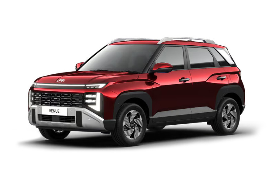 Hyundai Venue Interior Images and Photos - CarDekho