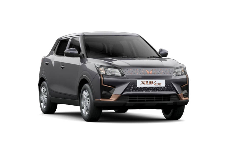 Mahindra XUV400 EV EC Fast Charger Colours - Check all Colour Options ... Mahindra XUV400 EV EC Fast Charger Colours - Check all Colour Options ...