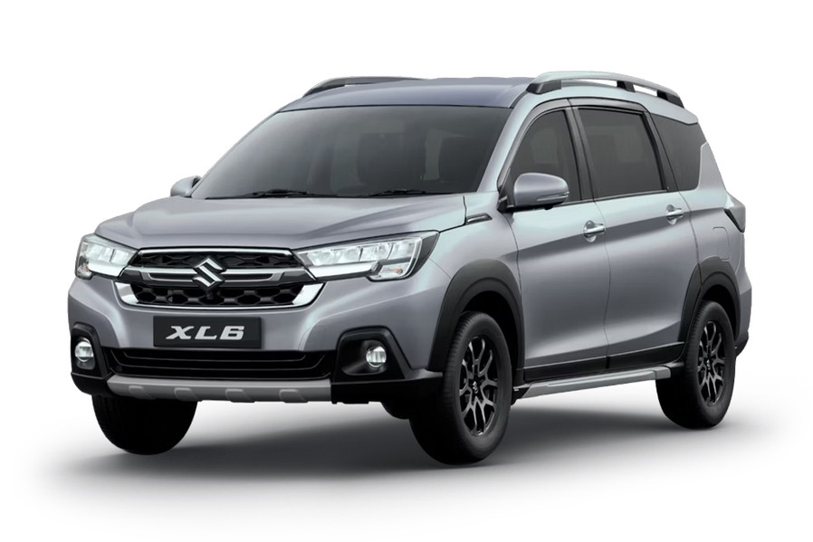 Maruti XL6 Splendid Silver Colour - Splendid Silver XL6 Price