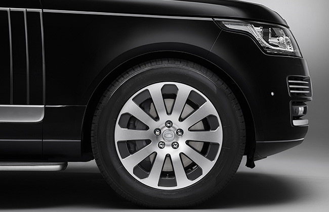 Land Rover Introduces First-Ever Armoured Vehicle - Range Rover ...