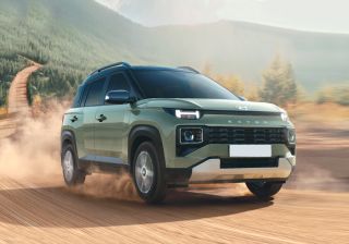 Hyundai Exter Specs & Features, Configurations, Dimensions