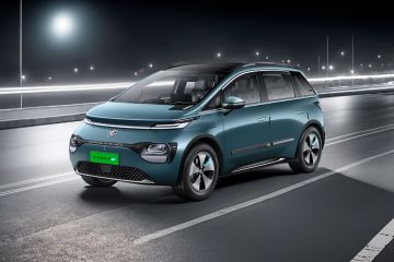 Mg e200 electric car price store