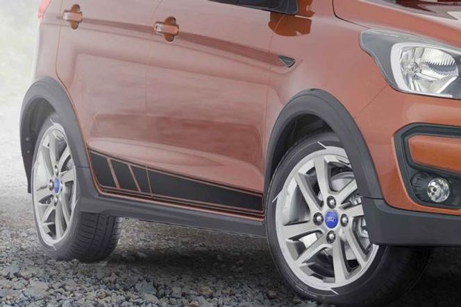 Ford Freestyle Price, Images, Mileage, Reviews, Specs