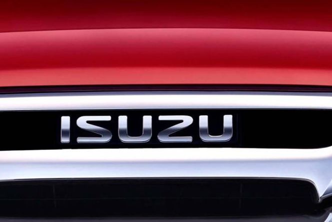Isuzu MU-X Price - Features, Images, Colours & Reviews