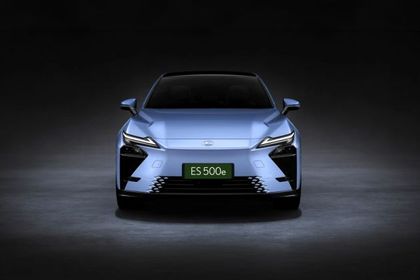 Lexus ES 500e On Road Price (Electric(Battery)), Features & Specs, Images