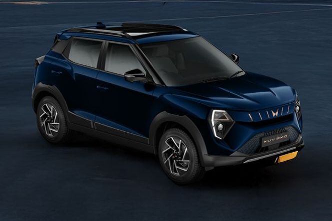 Mahindra XUV 3XO EV Price - Features, Images, Colours & Reviews