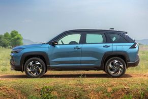 Maruti Victoris Price - Features, Images, Colours & Reviews