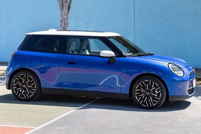 Mini Cooper SE 2024 Expected Price ₹55 Lakh, Launch Date, Images ...