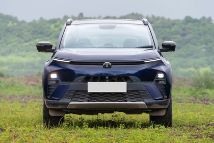 Tata Nexon Pure Plus CNG On Road Price, Features & Specs, Images