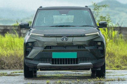 Tata Punch EV Empowered LR On Road Price (Electric(Battery)), Features ...