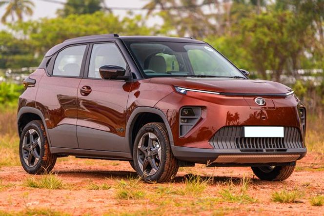 Tata Punch EV Price - Features, Images, Colours & Reviews