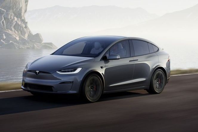 Tesla Model X Expected Price ₹2 Cr, Launch Date, Images & Specs | Updates