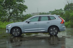 Volvo XC60 Price - Features, Images, Colours & Reviews