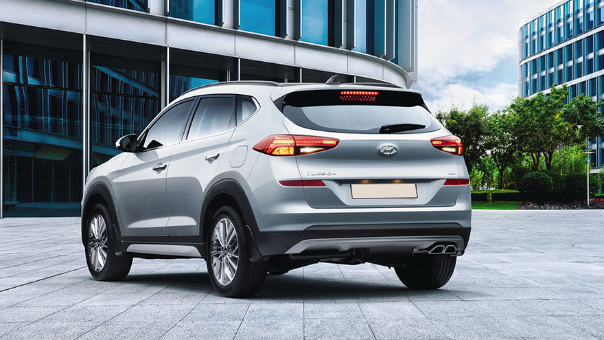 Hyundai Tucson Images - Tucson Interior & Exterior Photos & Gallery