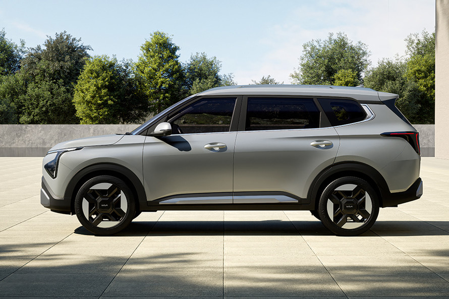 Kia Carens Clavis EV Exterior Images and Photos - CarDekho