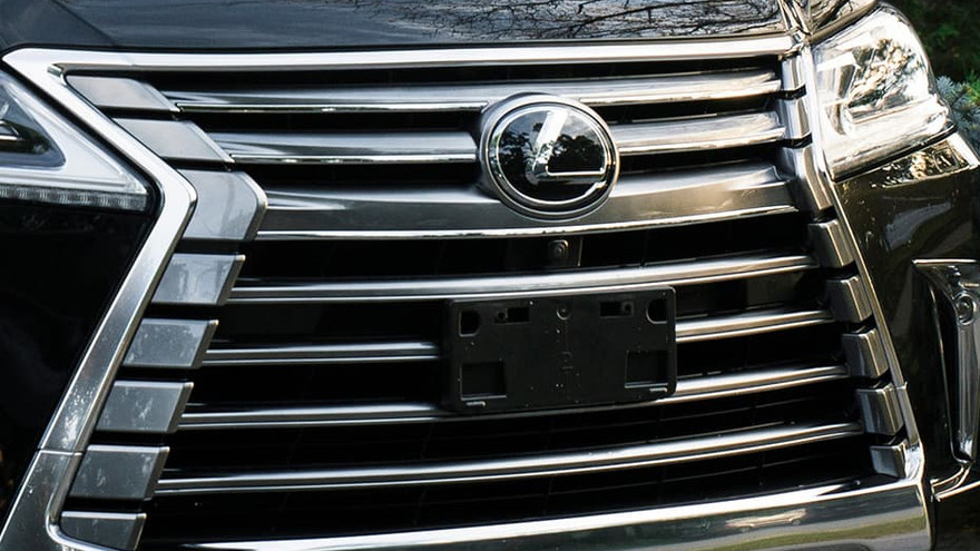 Lexus LX Images - LX Interior & Exterior Photos & Gallery