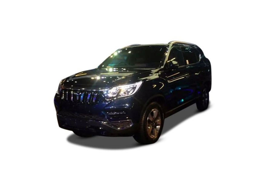 Mahindra XUV700 2018 Exterior Images and Photos - CarDekho