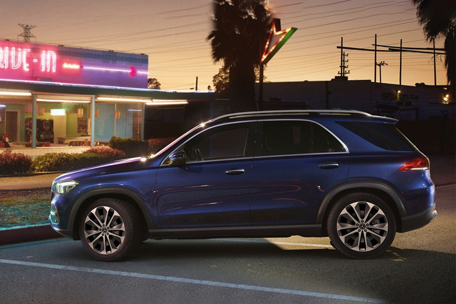 Mercedes-Benz GLE Images - GLE Car Images, Interior & Exterior Photos