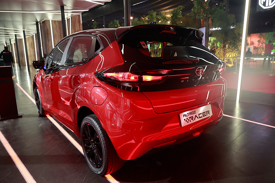 Tata Altroz Racer Images - Altroz Racer Car Images, Interior & Exterior ...