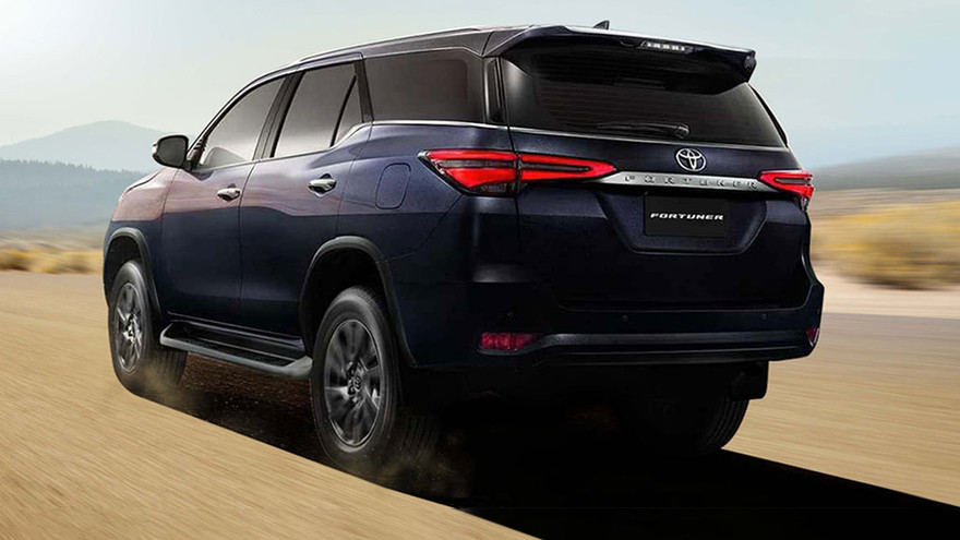 Toyota Fortuner Images - Fortuner Interior & Exterior Photos & Gallery