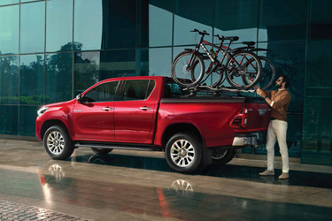 Toyota Hilux Images - Hilux Car Images, Interior & Exterior Photos