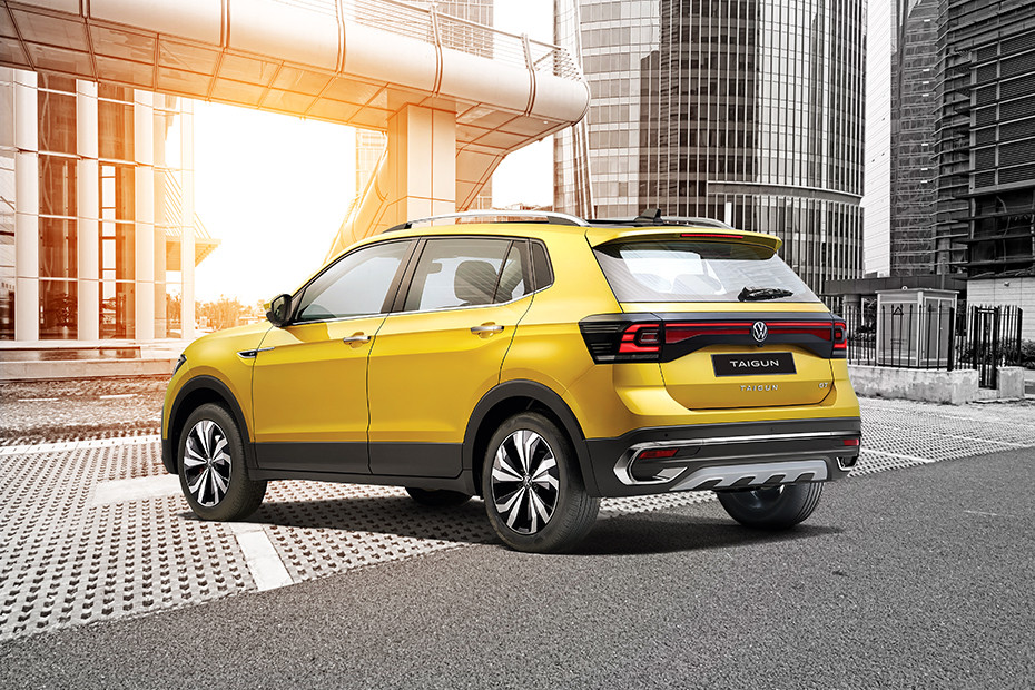 Volkswagen Taigun Interior Revealed, Looks Premium | CarDekho.com