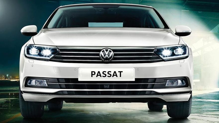 Volkswagen Passat Images - Passat Interior & Exterior Photos & Gallery
