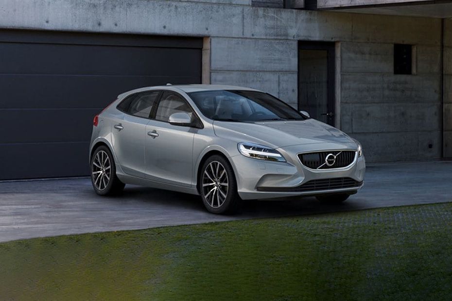 Volvo V40 R Design 2024 Volvo V40 Price, Images, Mileage, Reviews,