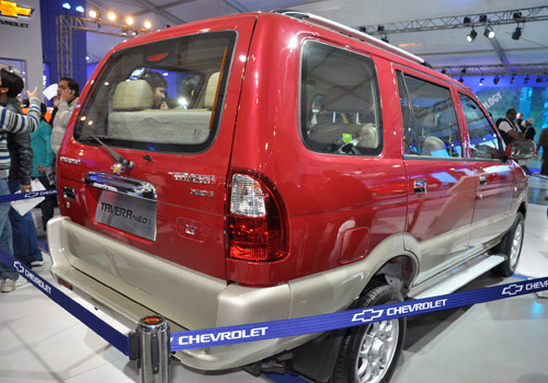New Chevrolet Tavera Neo 3 pegged at Rs. 6.72 lakh | CarDekho.com