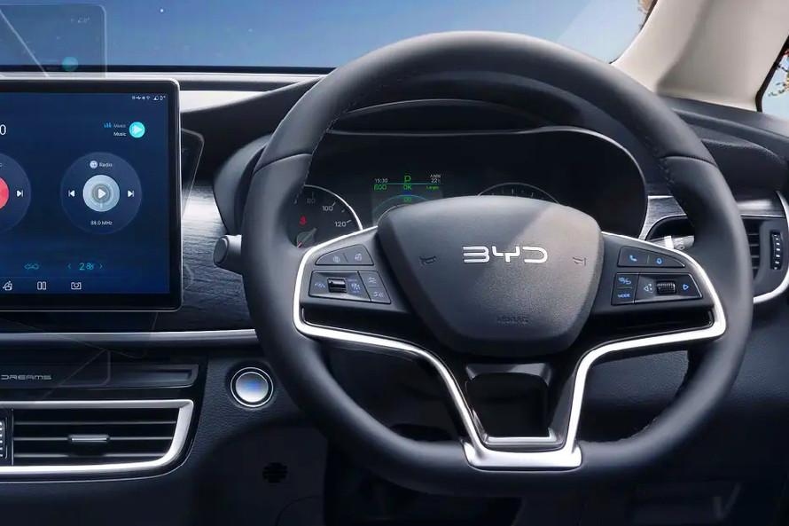 BYD eMAX 7 Images - eMAX 7 Car Images, Interior & Exterior Photos