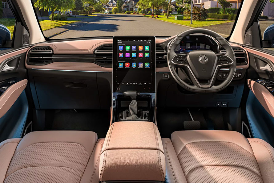 MG Hector Plus Interior Images and Photos - CarDekho