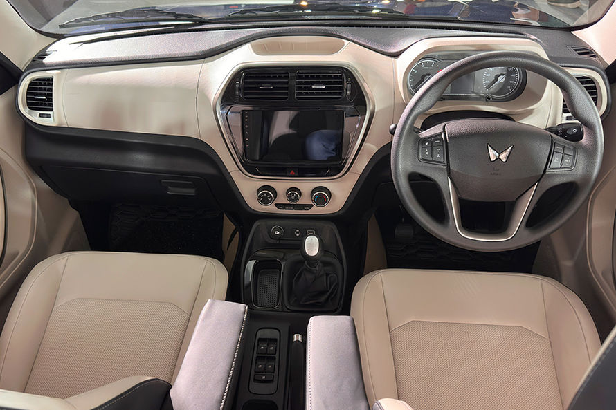 Mahindra Bolero Neo Interior Images and Photos - CarDekho