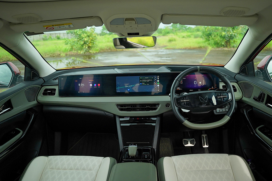 Mahindra XEV 9e Interior Images and Photos - CarDekho