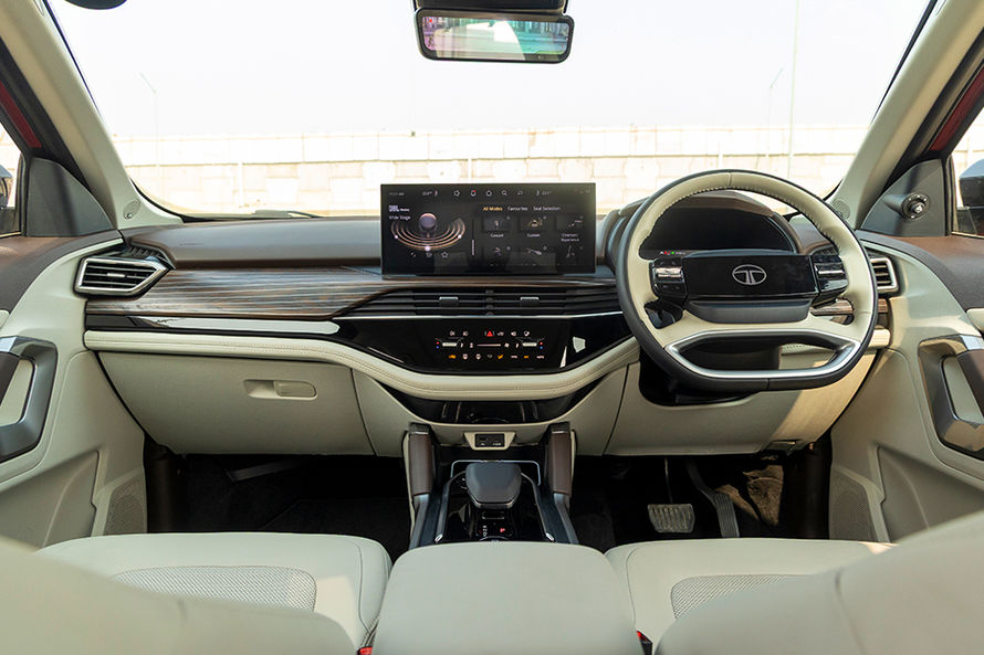 Tata Harrier Interior Images and Photos - CarDekho