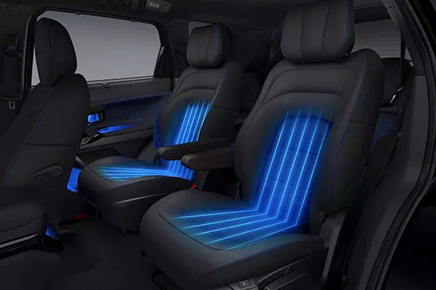 Tata Safari Interior Images and Photos - CarDekho
