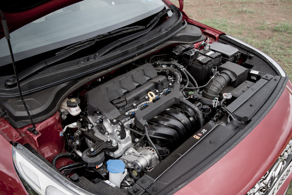 2023 Hyundai Verna Spied Again, Still Under Wraps | CarDekho.com