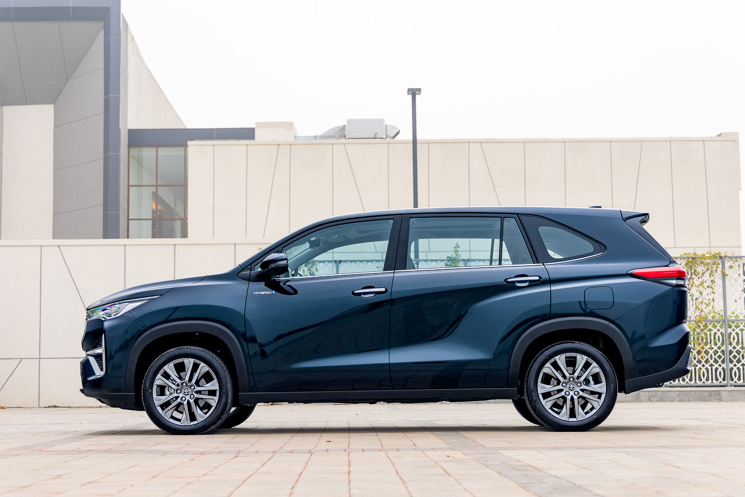 Toyota Innova Hycross-derived Maruti MPV To Arrive By August 2023 ...