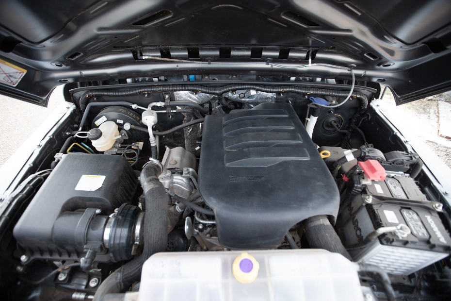 Mahindra Thar RWD Vs Thar 4WD: Top 5 Key Differences | CarDekho.com