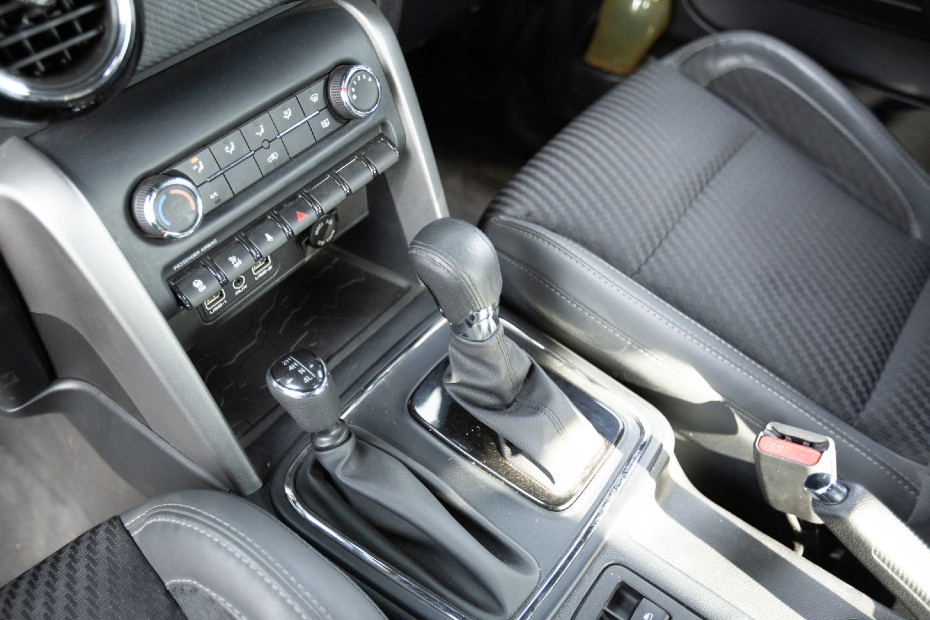 Mahindra Thar RWD Vs Thar 4WD: Top 5 Key Differences | CarDekho.com