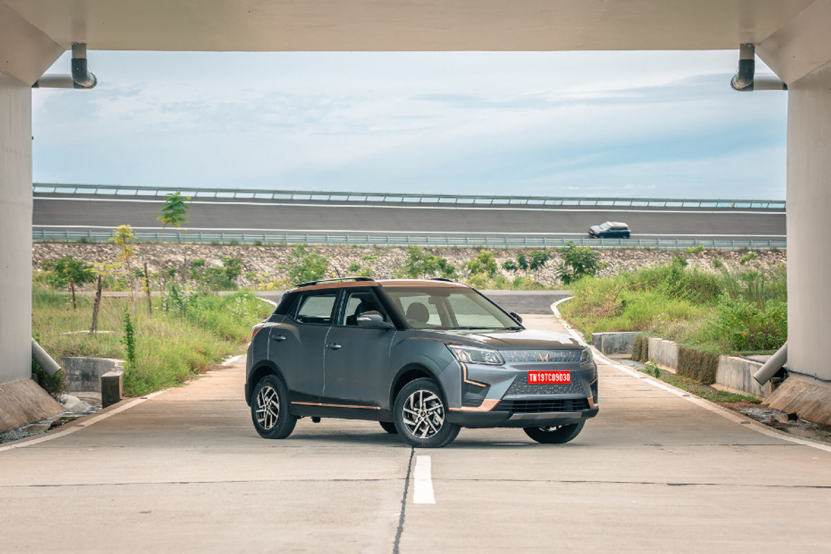Mahindra XUV400 EV Bookings Open: Prices, Specifications And More ...
