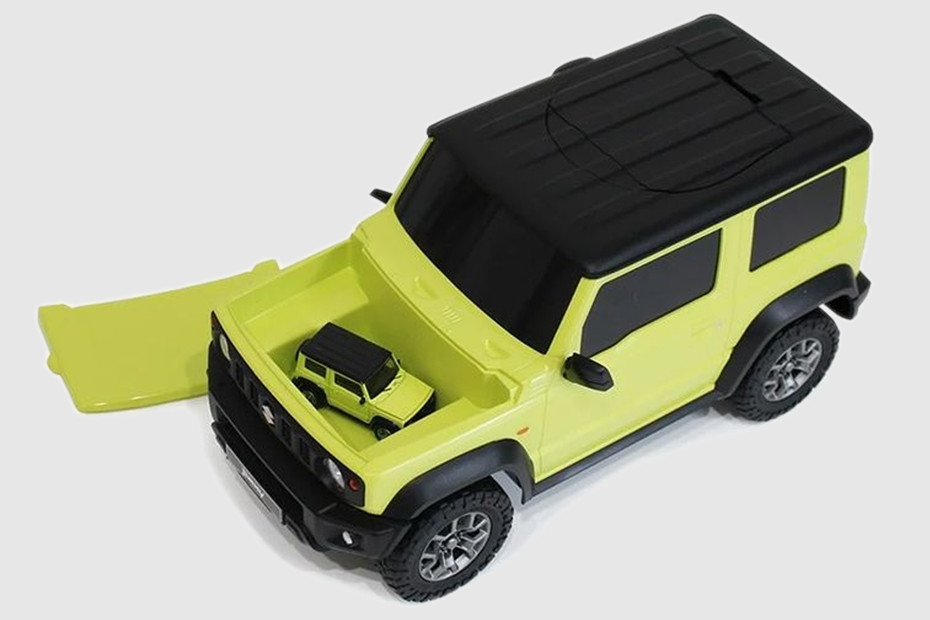 Three-door Suzuki Jimny Scale Model Designed As A Tissue Box | CarDekho.com