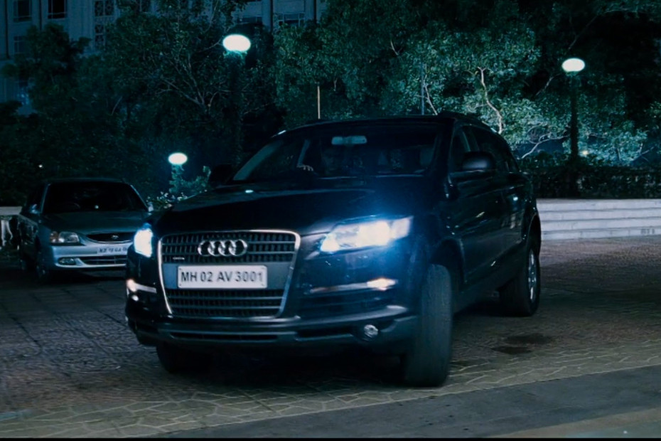 5 Iconic Cars Aamir Khan Has Driven In His Movies: Audi Q7, Mitsubishi ...