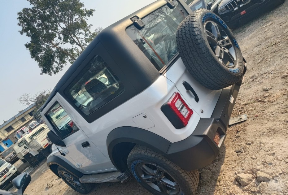 Mahindra Thar RWD In White Colour: Detailed In 5 Pics | CarDekho.com