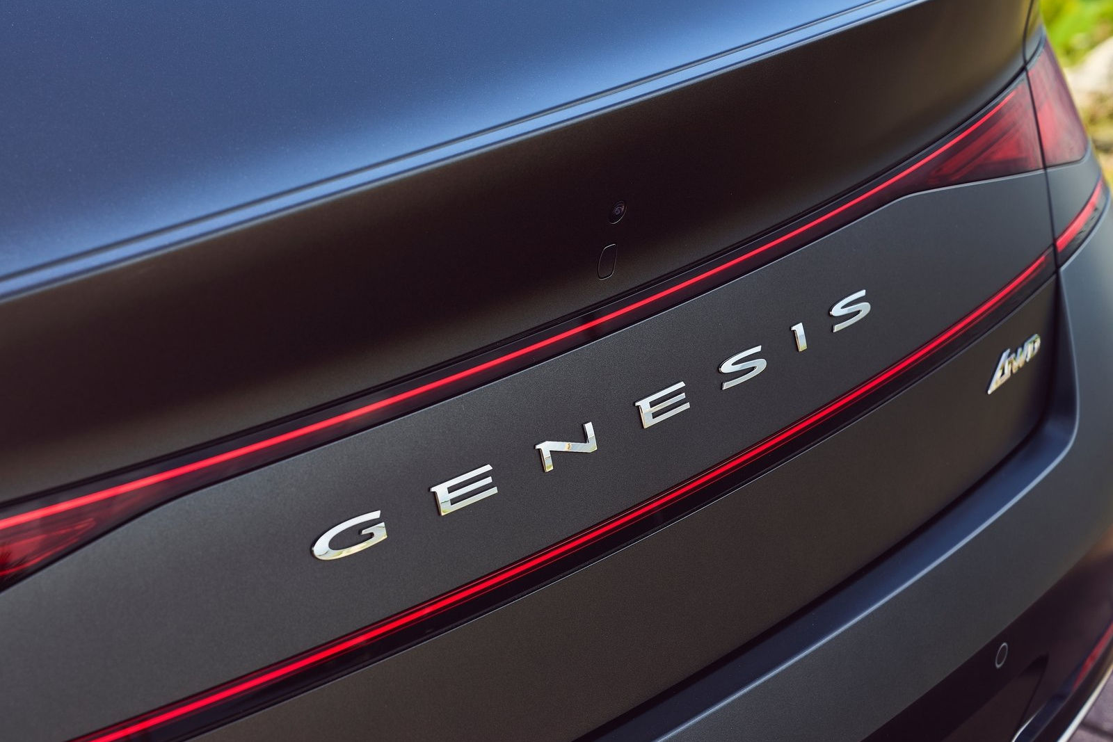 Hyundai Luxury Brand Genesis May Officially Enter India | CarDekho.com