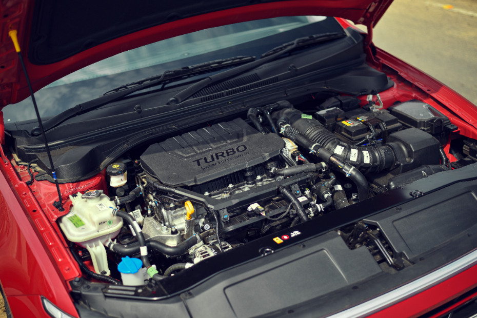 2023 Hyundai Verna Accessory Packs Detailed: Style, Premium & Ferocious ...