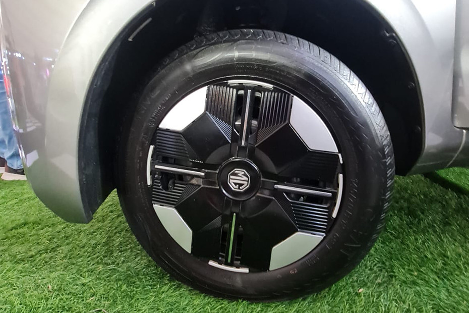 MG Comet EV Exterior Detailed In 10 Images | CarDekho.com