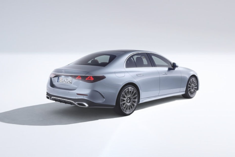2024 Mercedes Benz E-Class Unveiled: 5 Things You Need To Know About It ...